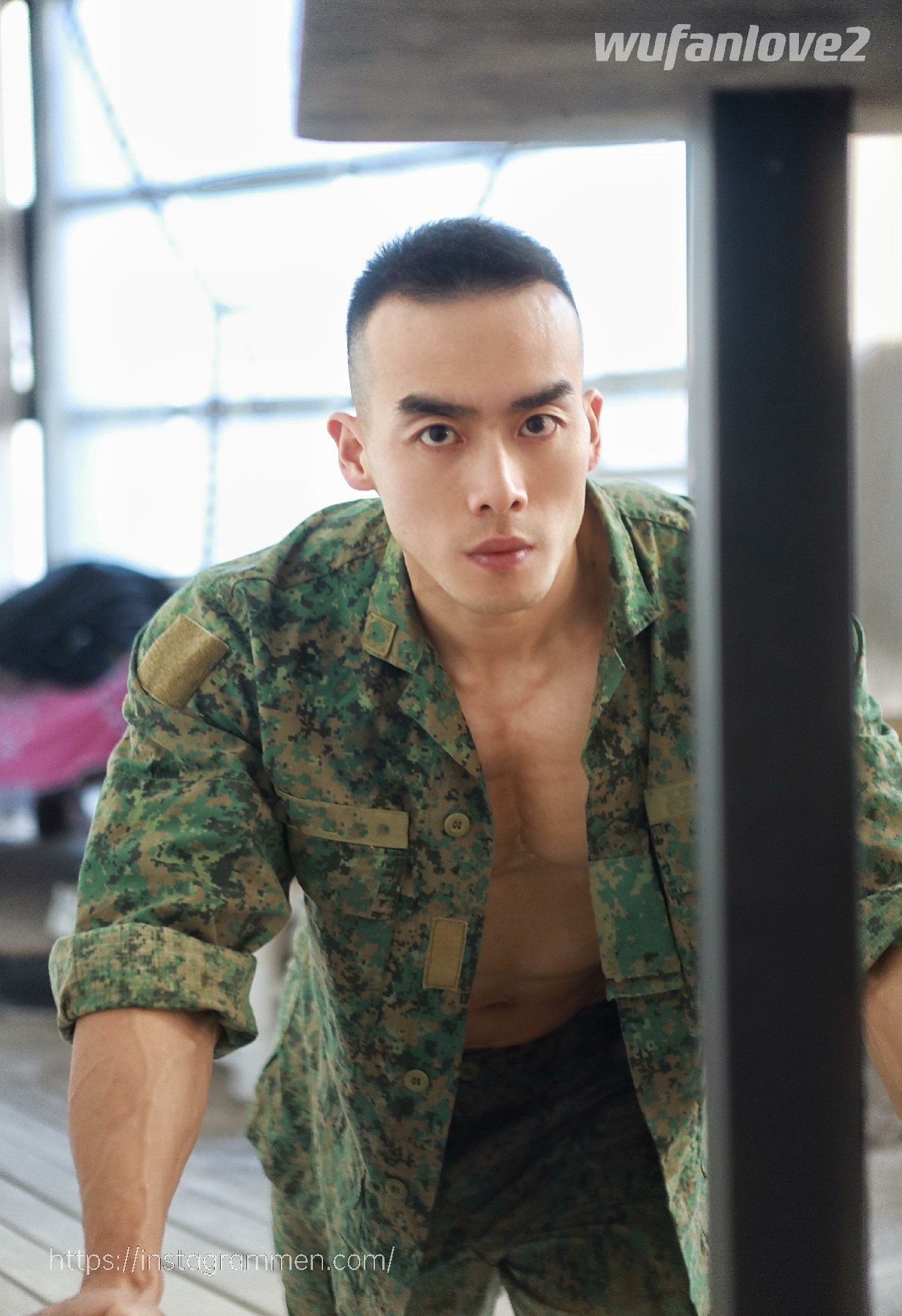 Wufanlove2 《人間絕色極致純欲男神軟軟》(全見版）Part 1 - AMZZ男神图库