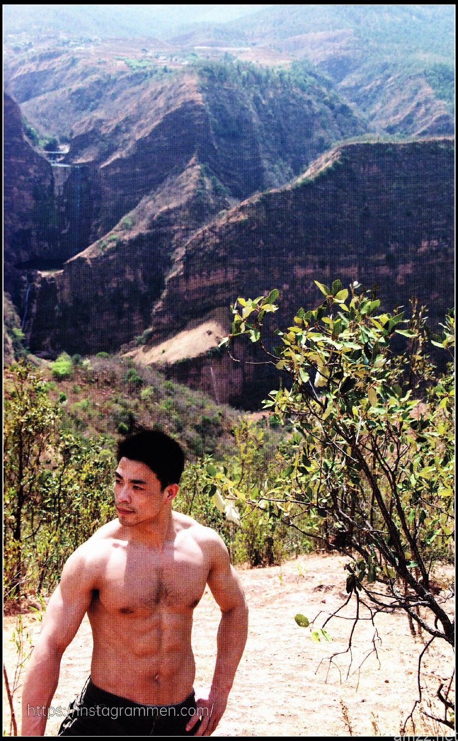 M1 魔男誌 VOL 021 《王博濤「王天野」之雲南行》（全見印刷掃描版）Part 01 - AMZZ男神图库