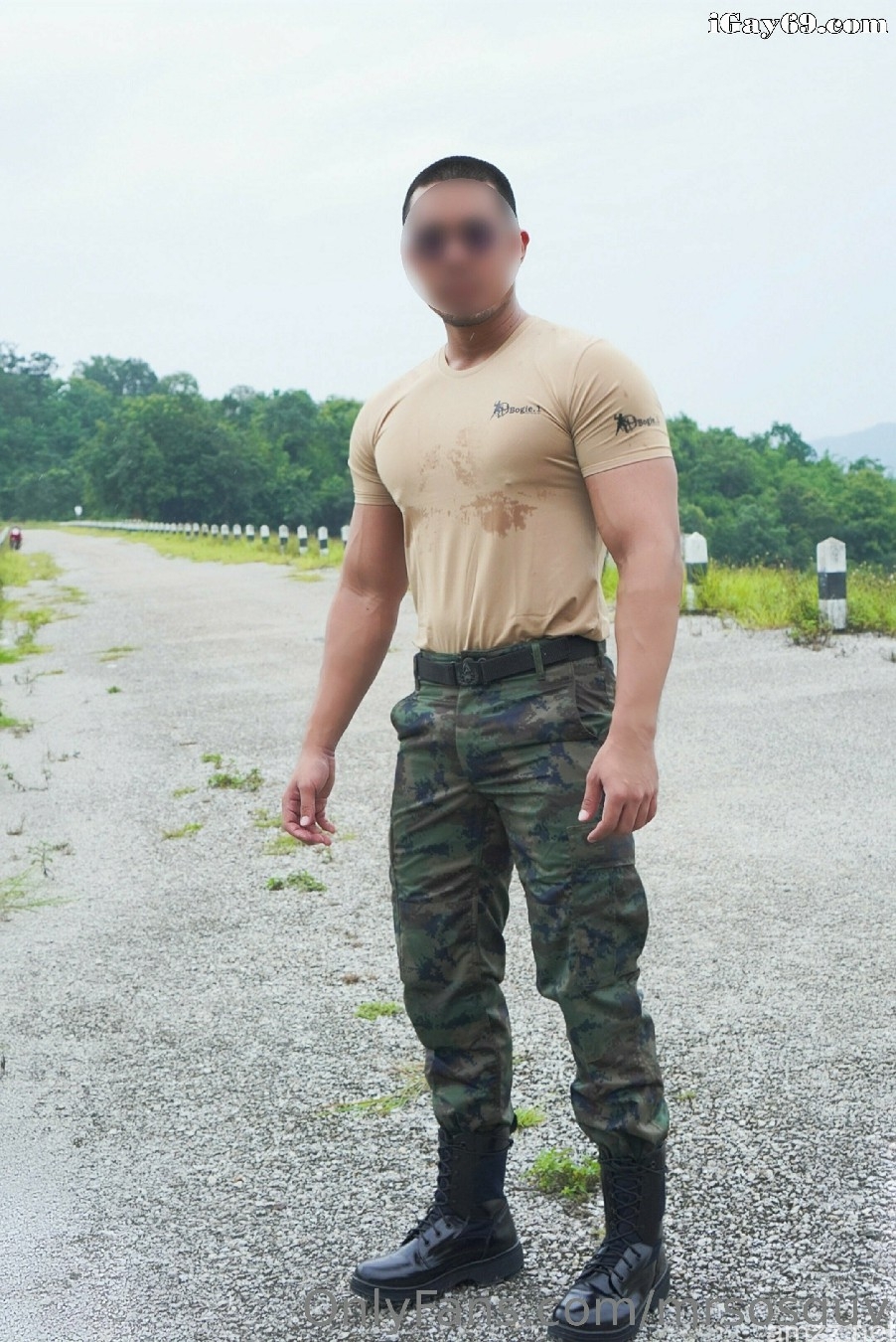 Onlyfans：MR.SOS（@mrsosguy）私密集圖片精選（未露臉）Part 02 - AMZZ男神图库